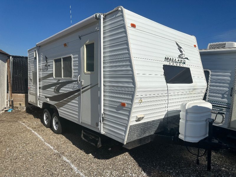 Travel Trailers | Quality Time Rentals